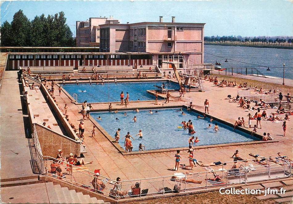 / CPSM FRANCE 71 / CPSM FRANCE 71